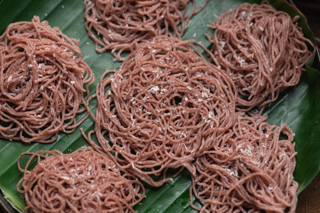Karunkuruvai Idiyappam Recipe – Vivasayee's Life